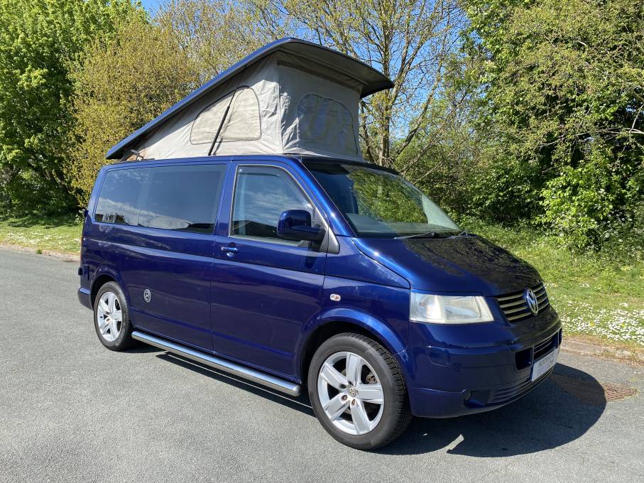 Volkswagen Transporter T5, drive away awning,gas heating