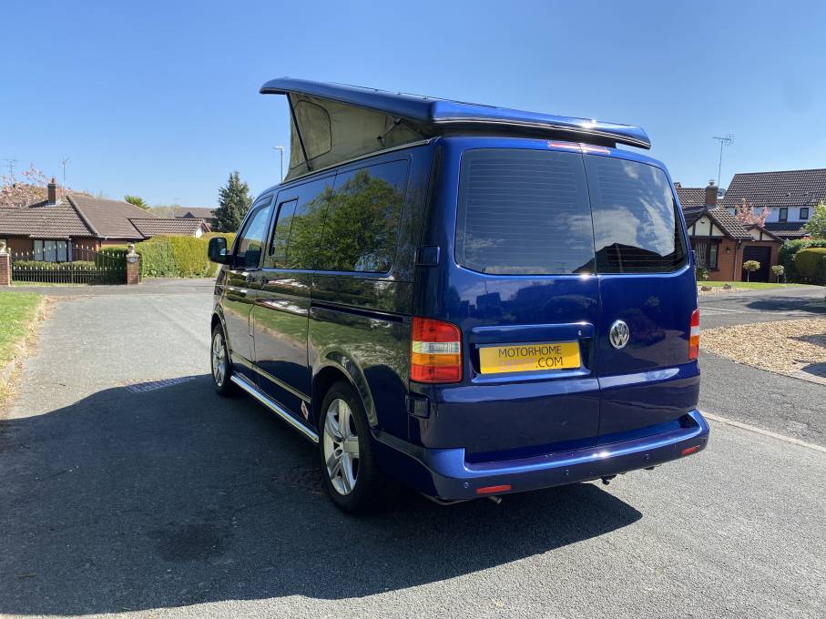 Volkswagen Transporter T5, drive away awning,gas heating