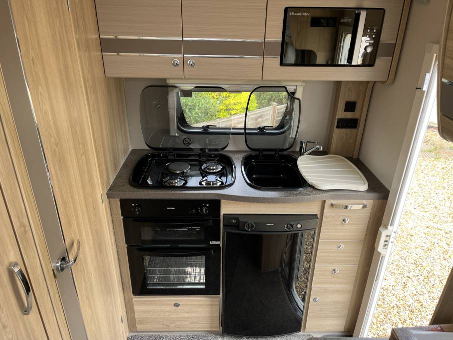2019 Elddis Autoquest Evolution 115 2.0l (130) 6 sp. Man. 2 Berth Motorhome