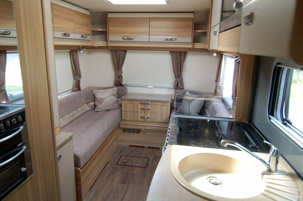 2014 Bessacarr 462 luxury 2 berth end lounge motorhome, one owner, low ...