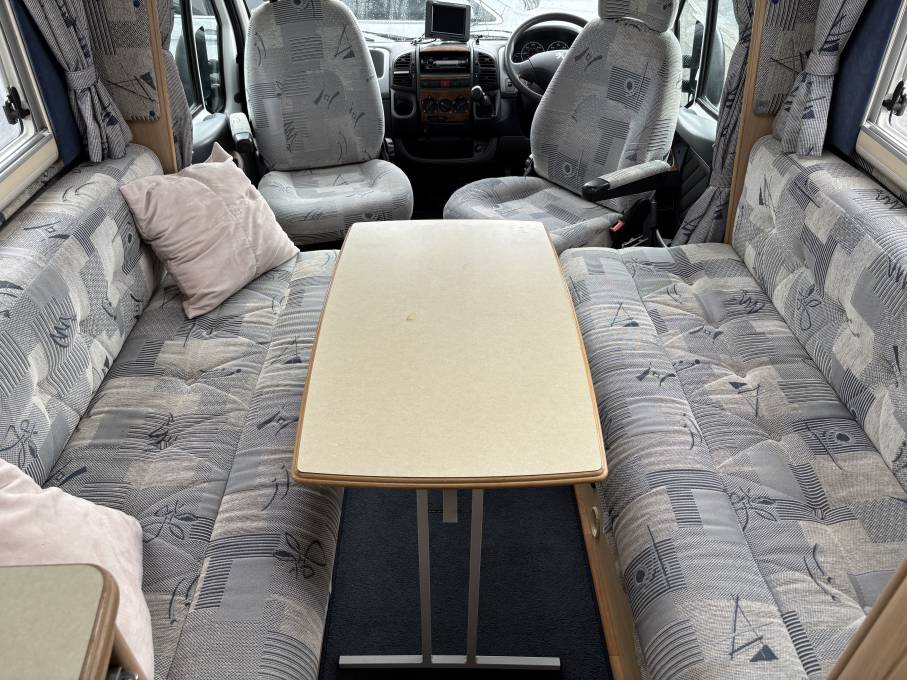 Auto-Sleeper Nuevo 2004 2 Berth 2 Belt Motorhome for sale