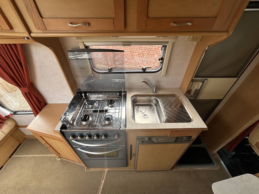 Compass Amazon 400RL 4 Berth Rear Lounge Motorhome For Sale