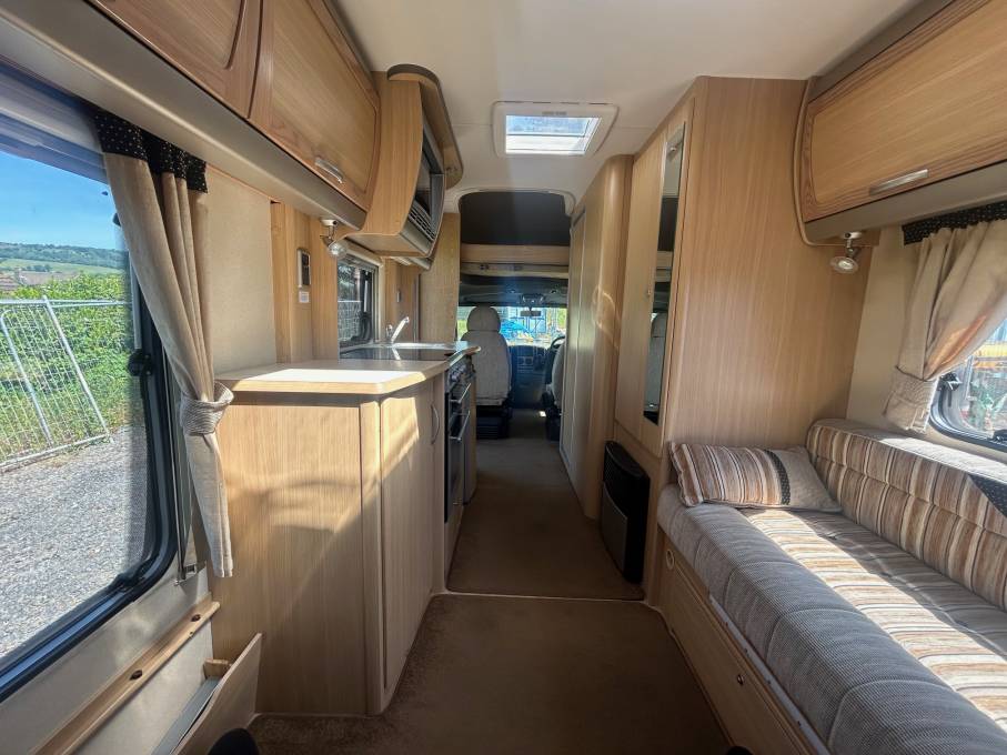 Bessacarr E425 - 2007 - 38,000 miles