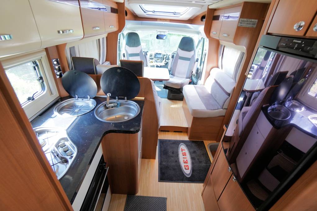 2013 Geist Liberty Cruiser 662, 4-Berth, 4-Seatbelts, Fixed French Bed.