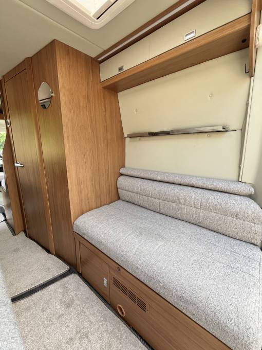 2019/19 Auto-trail Tribute 669 GT End Lounge 4 Berth / 4 Belt