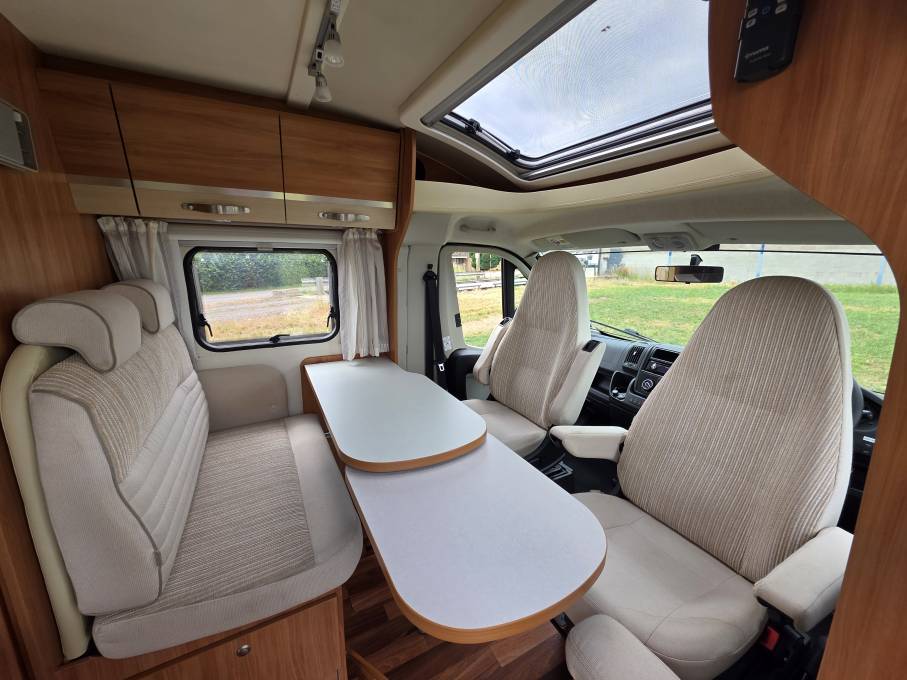 Hymer Compact C474 3 Berth 4 Belt Motorhome For Sale