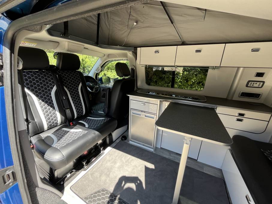 2020 Volkswagen T30 H/L 2.0TDI (200BHP) 4WD DSG Status 1 Aurora 4 Berth ...