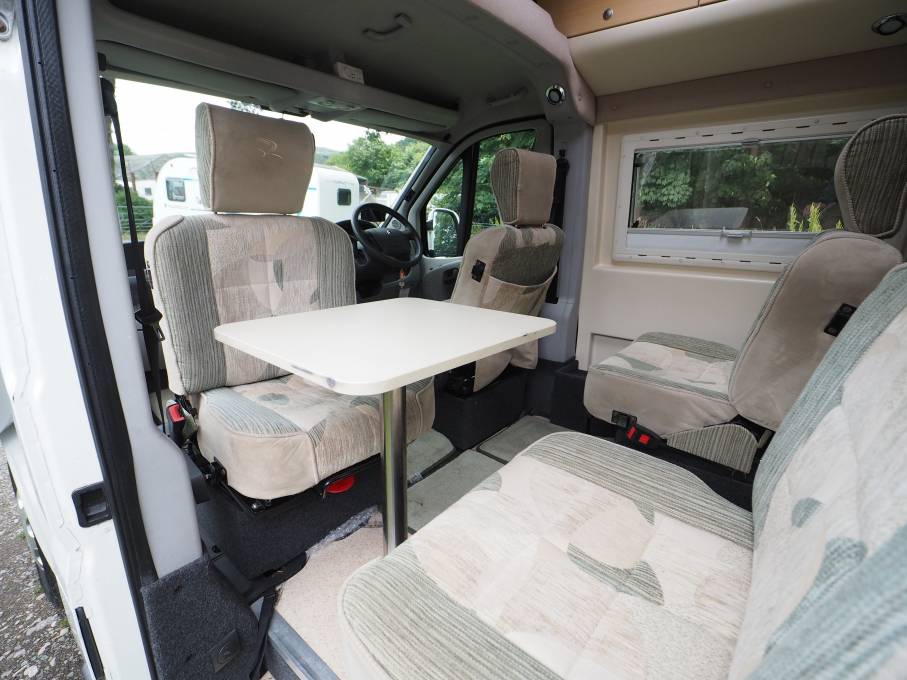 Romahome R30, 2 Berth, 4 Belt, FSH, under 5m