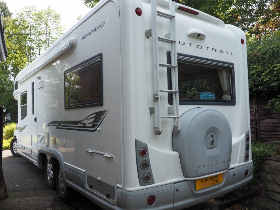 2009 Autotrail Frontier Arapaho luxury tag axle motorhome