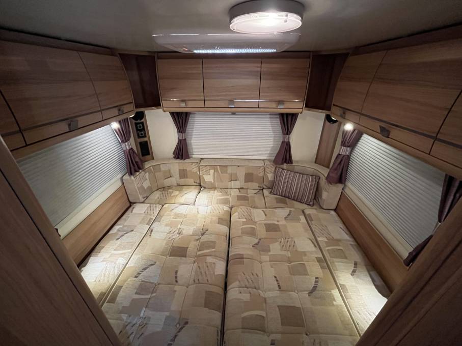 2012 Bailey Approach 760 SE 6 Berth 6 Belt Motorhome