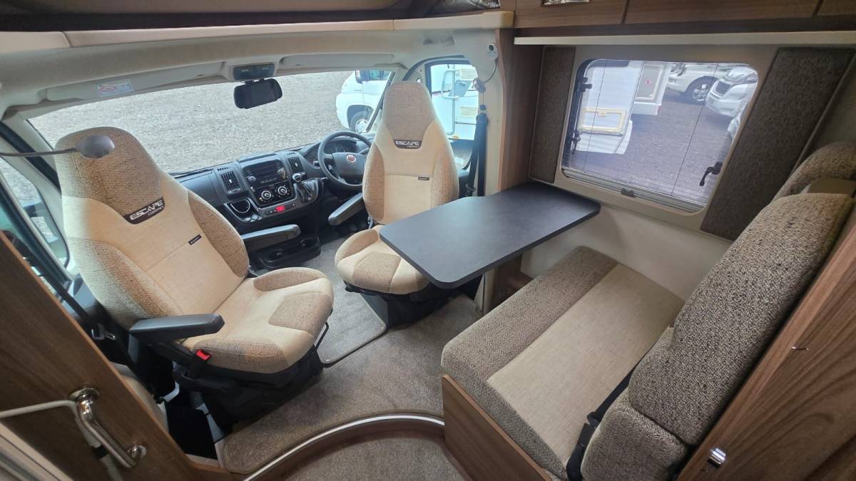 Swift Escape Compact C404 4 Berth U Shaped Rear Lounge 2020 Motorhome ...