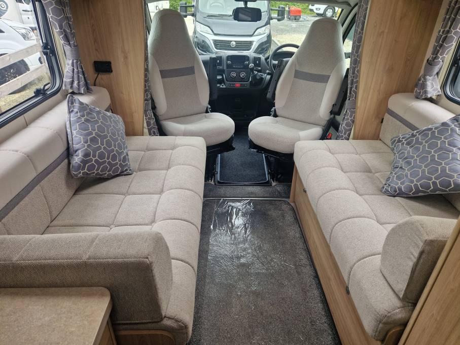 2017 Elddis Autoquest 115