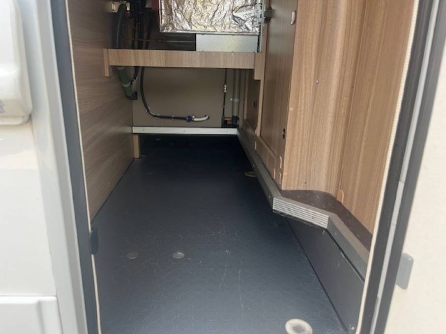 ADRIA MATRIX 590SG