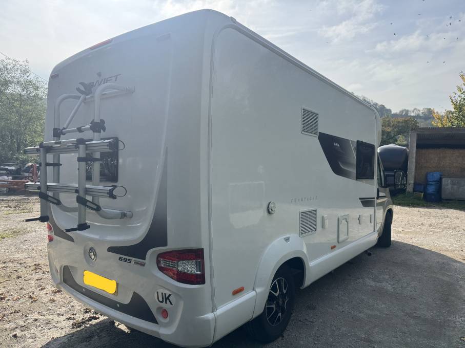 Swift Escape 695 6 Berth 5 Travel Seat Rear Bunk Bed Motorhome For Sale