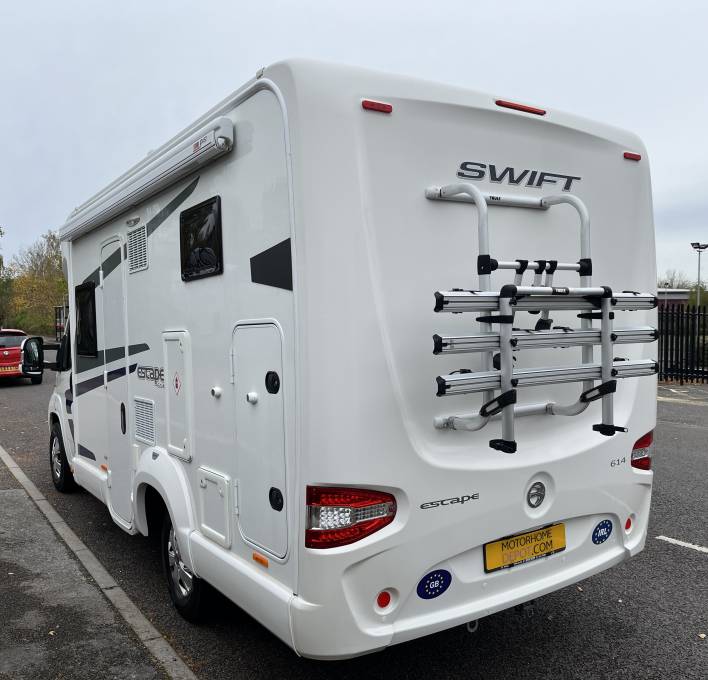 Swift Escape 614 | 2017 | 4-berth/4-belt | 3500KG | 27315miles