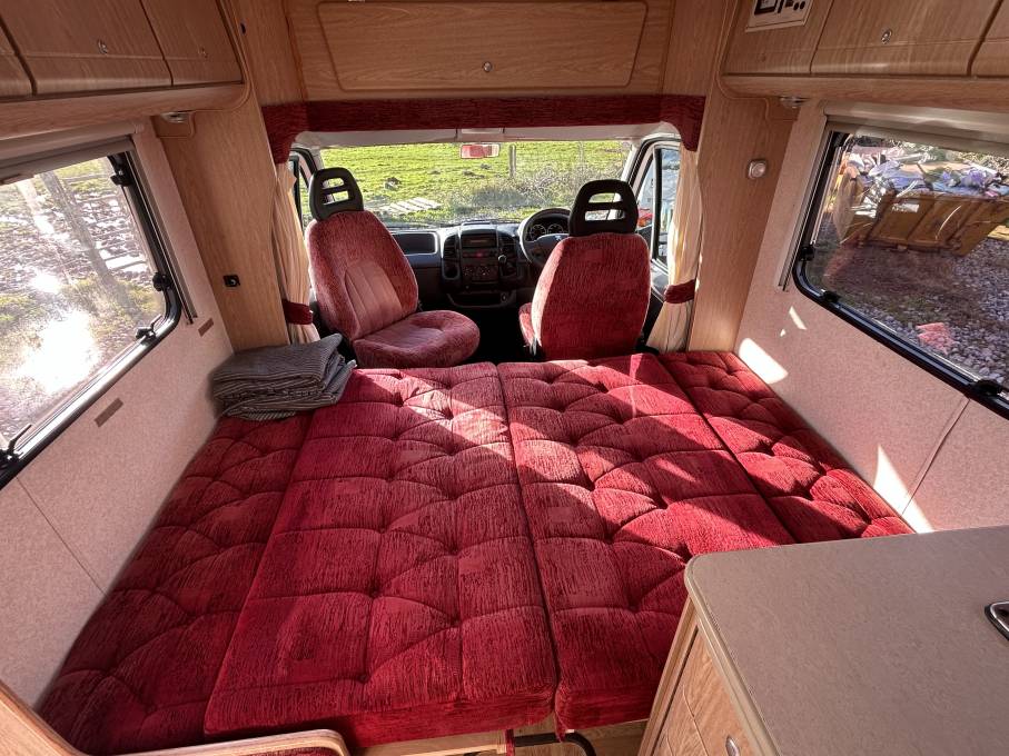 Autocruise Starblazer 2002 Rear Fixed Bed Motorhome For Sale