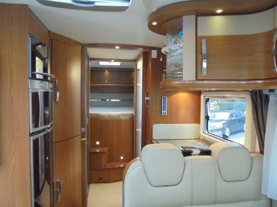 Hymer B694 SL