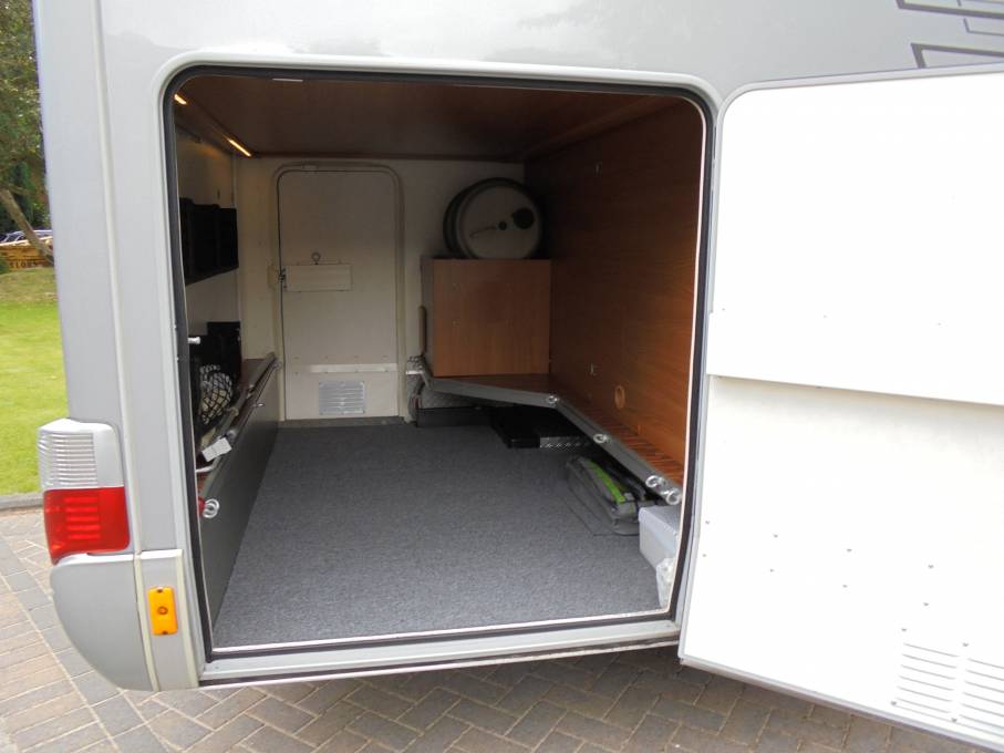 Hymer B694 SL