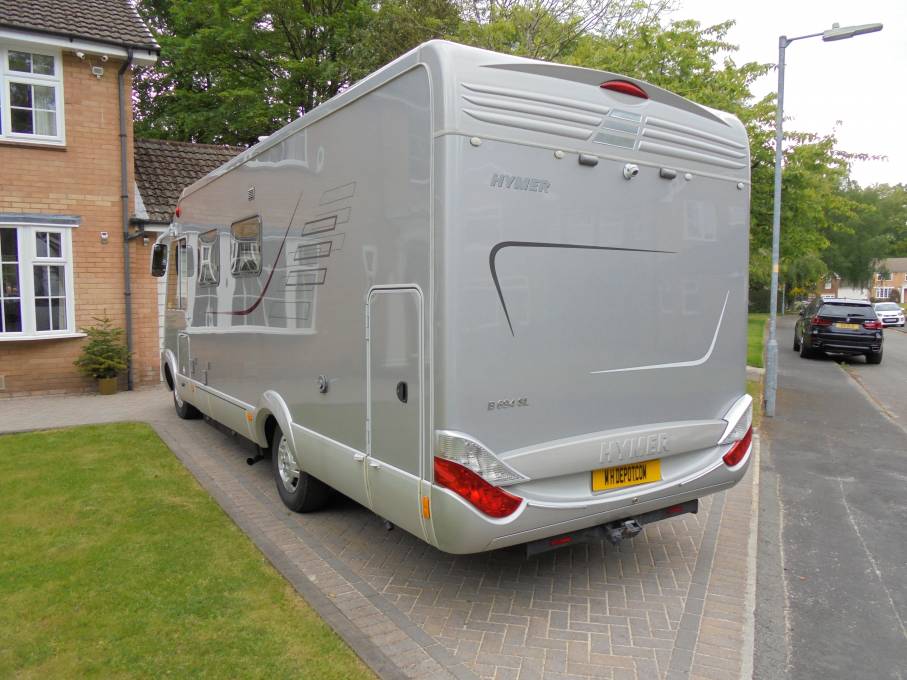 Hymer B694 SL