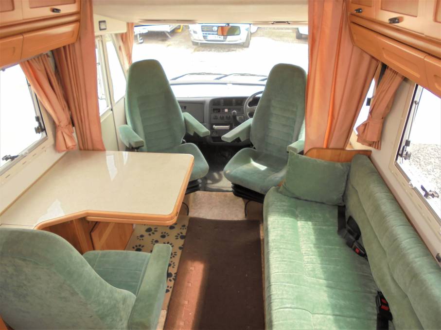 Hymer B584