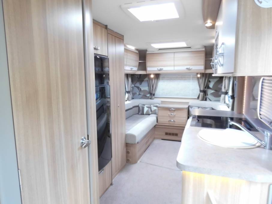Bessacarr E520