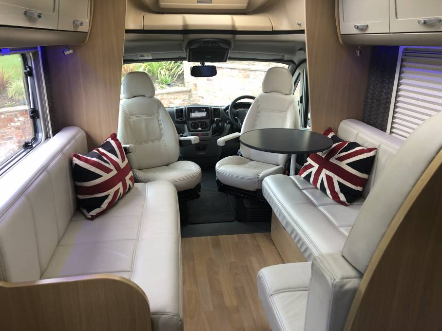 Bessacarr E789 2010 5 Berth Rear Fixed Bed Motorhome For Sale