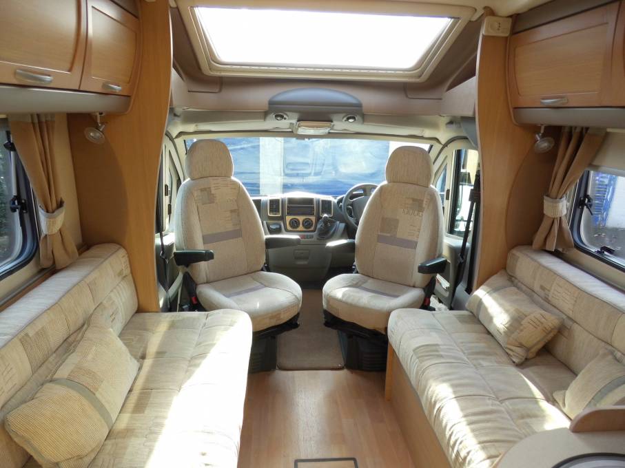 BESSACARR E560 2007 4 Berth Motorhome