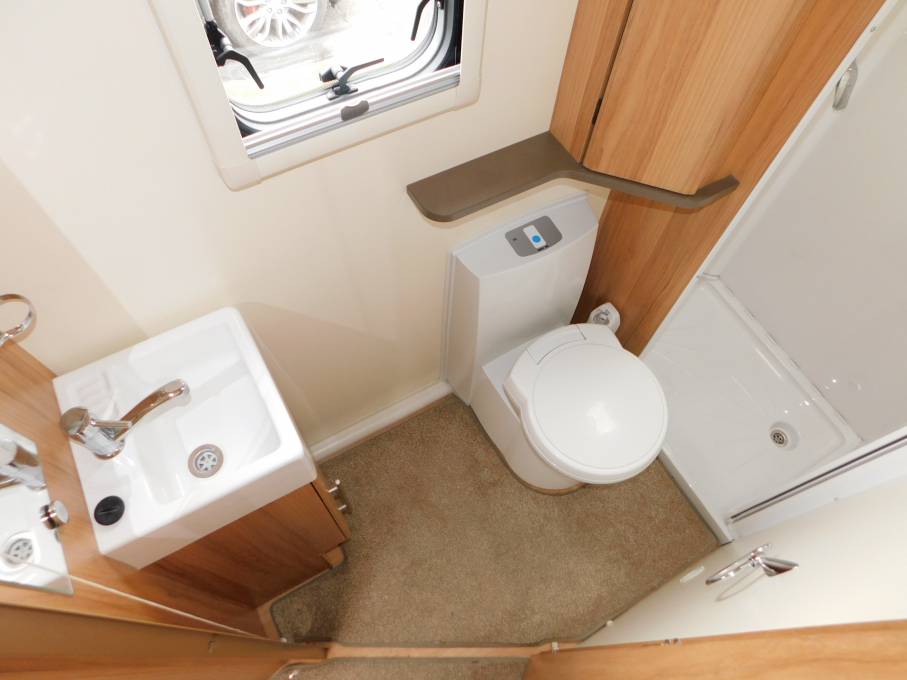 Bailey Approach 745 SE