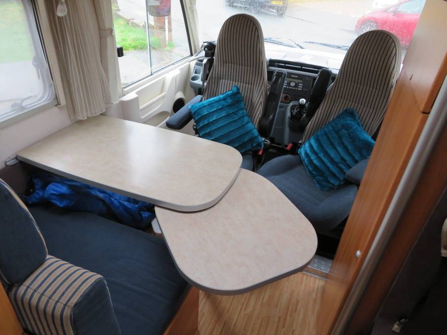 hymer exsis-i 522, 3 berth, 4 seatbelts, fixed rear bed.