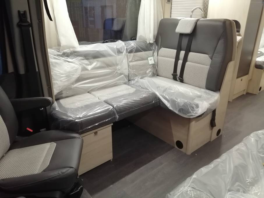 Autotrail Tribute F72 6 Berth Rear Lounge Motorhome For Sale REDUCED