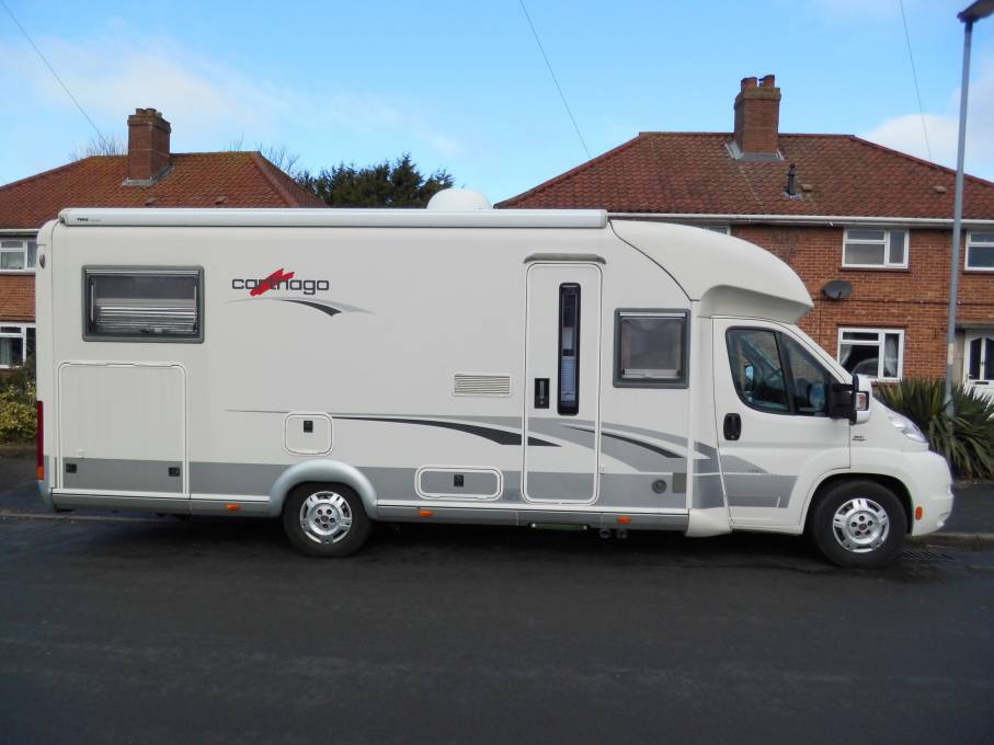 Carthago Chic E Line T51 2009 2 Berth