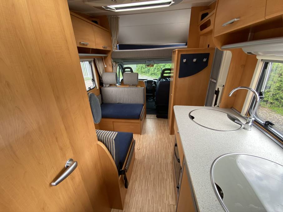 2006 Hymer Classic 4-berth motorhome for sale