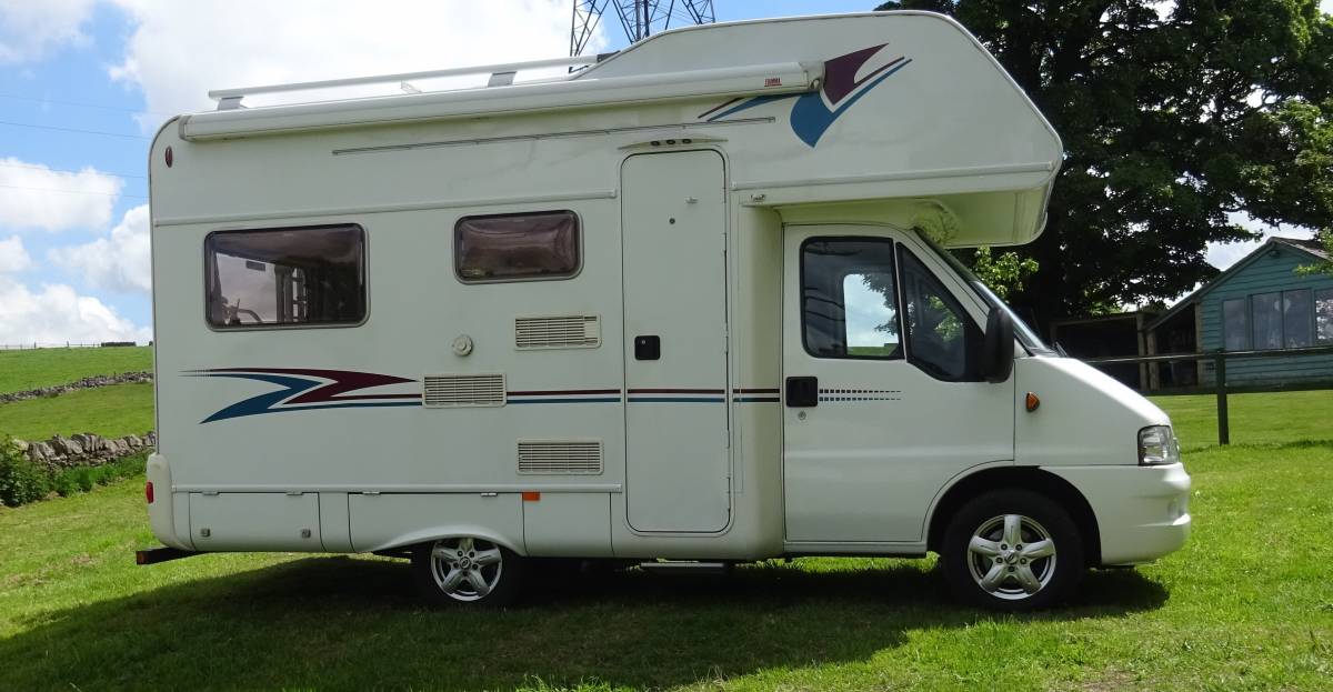 Geist Spirit 560 - 4 berth - roof rack - Bike Rack **DEPOSIT TAKEN**