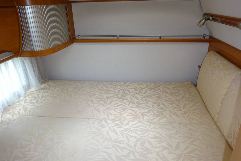 Hymer S820 4 Berth Fixed Bed Luxury Motorhome for Sale