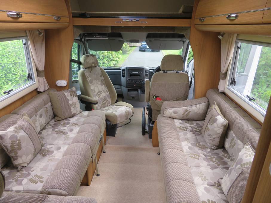 Auto Sleepers Surrey Mercedes Auto 4/5 Berth Motorhome
