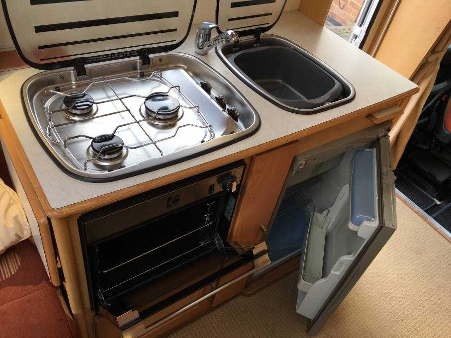 Elddis Autoquest 120