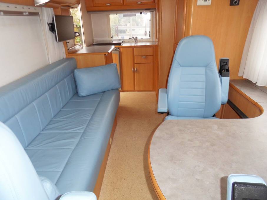 Hymer B584