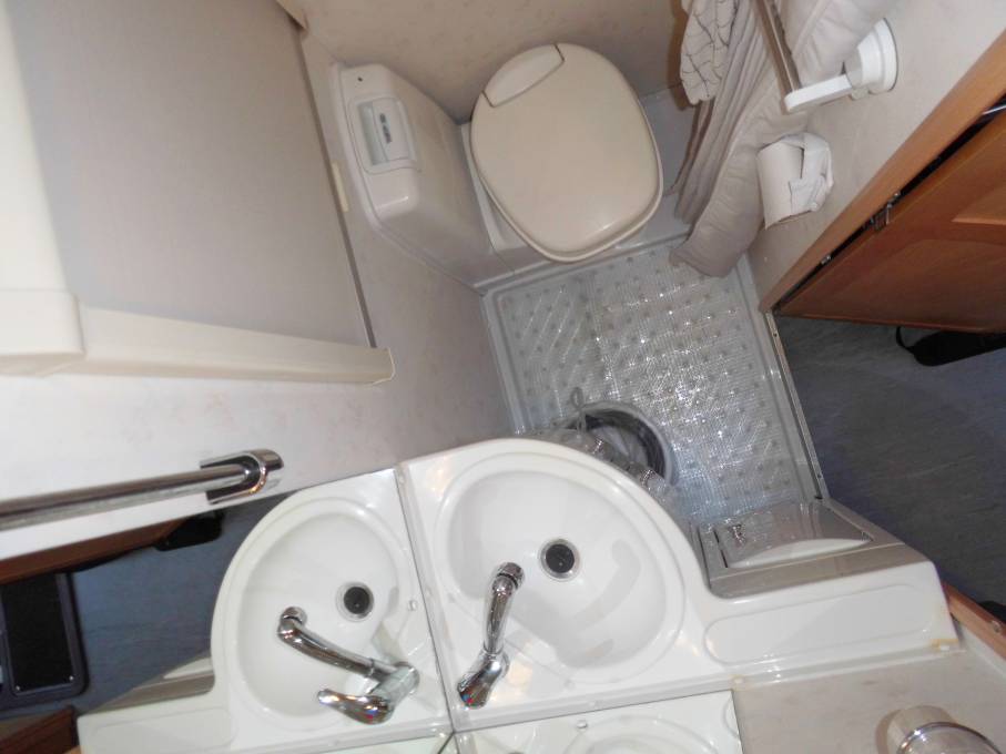 Compass Avantgarde 300