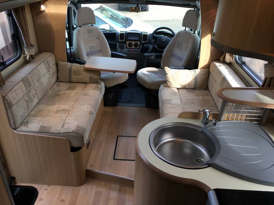 Bessacarr E560