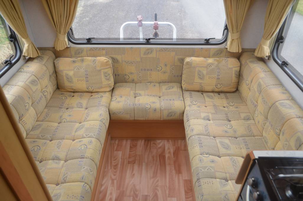 2005 COMPASS AVANTGARDE 200