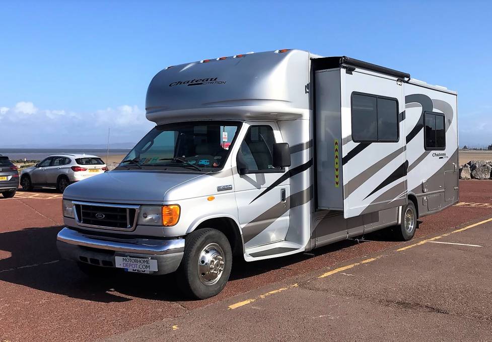 2005 Four Winds Chateau Citation RV - Low mileage - diesel - left hand ...