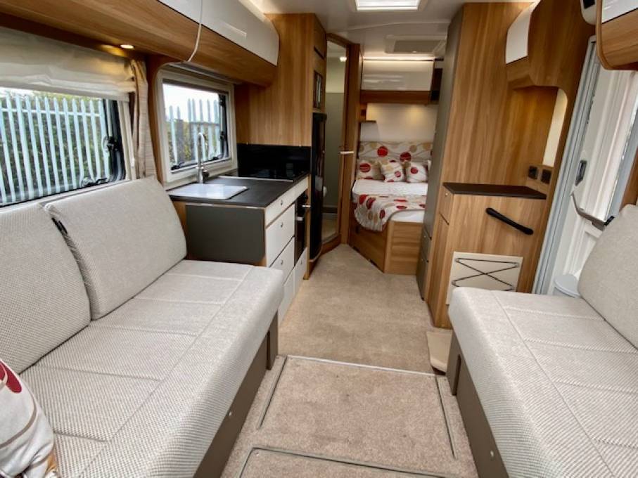 REDUCED!! 2017 4 Berth Bailey Autograph 75-2 Motorhome For Sale