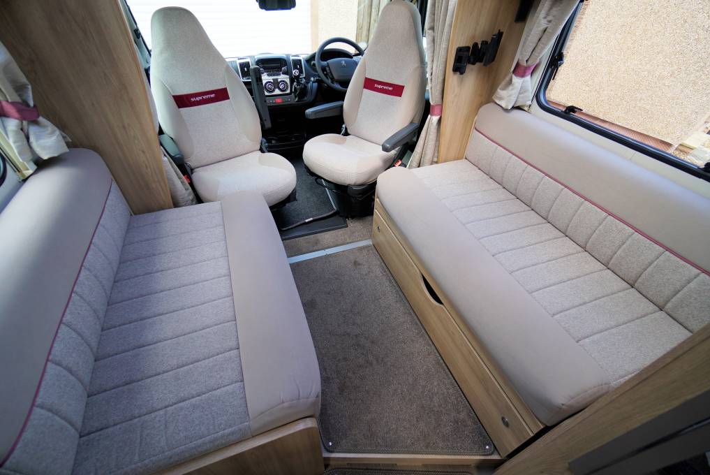 2018 Elddis Autoquest 195 (Supreme Addition), 4-Berth, End-lounge, Motorhome