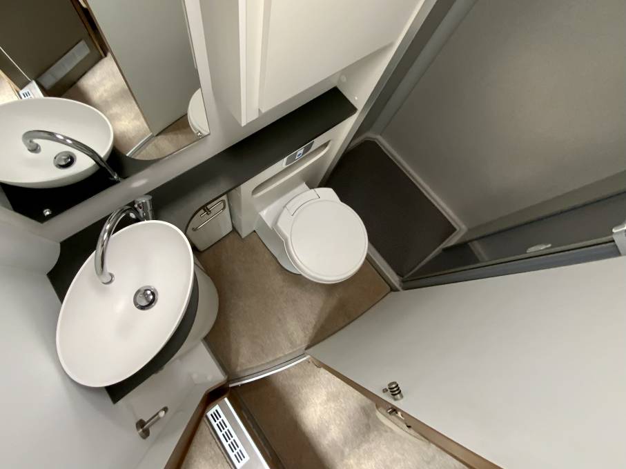 Bailey Autograph 682-2 2 Berth Rear Lounge Motorhome For Sale