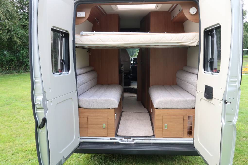 Auto-Trail Tribute 669