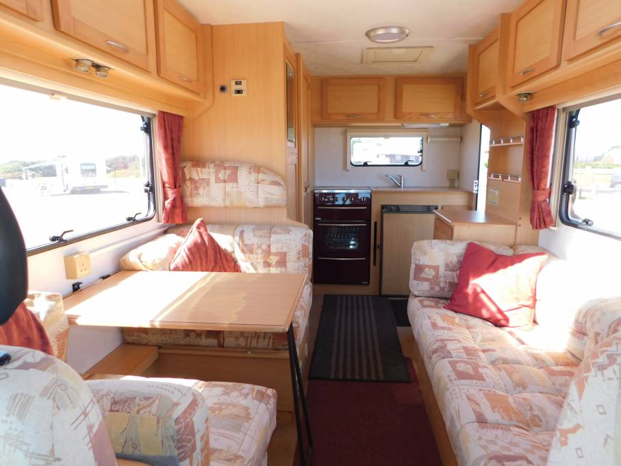 Compass Avantgarde 300 - 2002