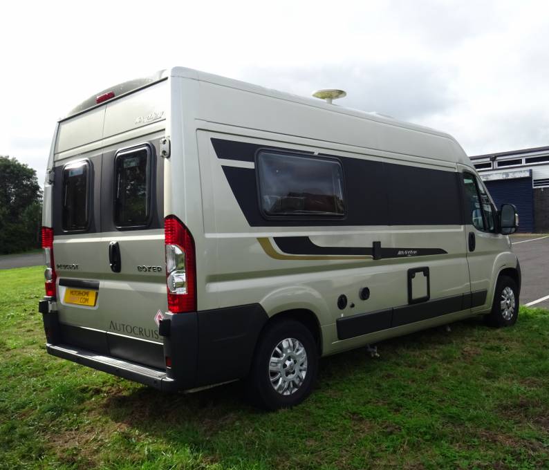 Autocruise Rhythm Champagne