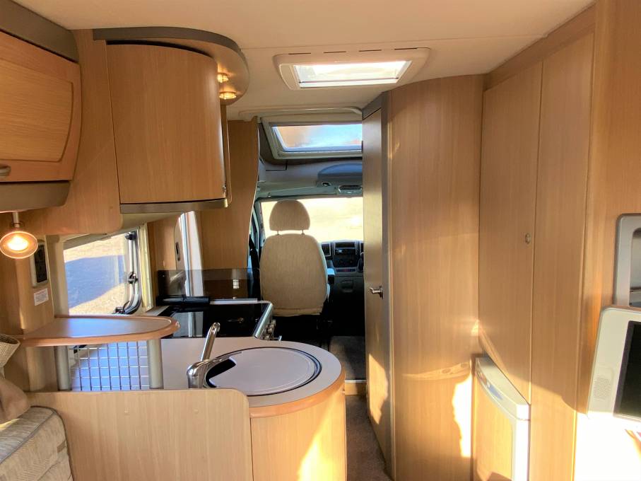 Bessacarr E520 2 berth u shape lounge motorhome for sale