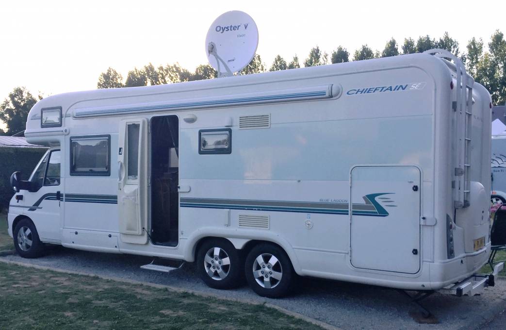 Autotrail Chieftain SE, 2005, Low Mileage, 6 Berth, Fixed Rear Bed