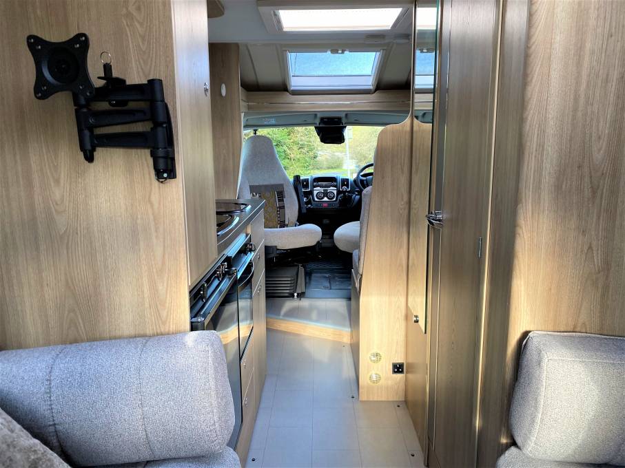 Elddis Evolution 135